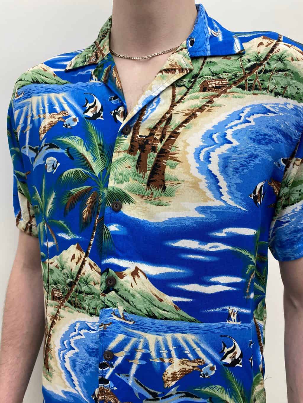 Vintage Tropical Sea Life Mens Shirt Underwater Creatures Fish Turtles ...