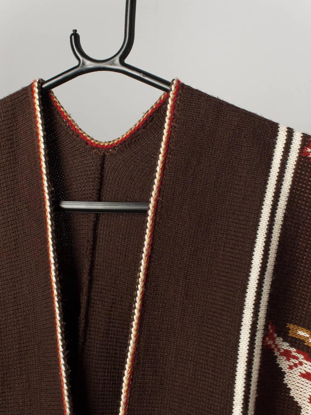 Vintage 70s knitted cape tabard poncho brown with red robin bird ...